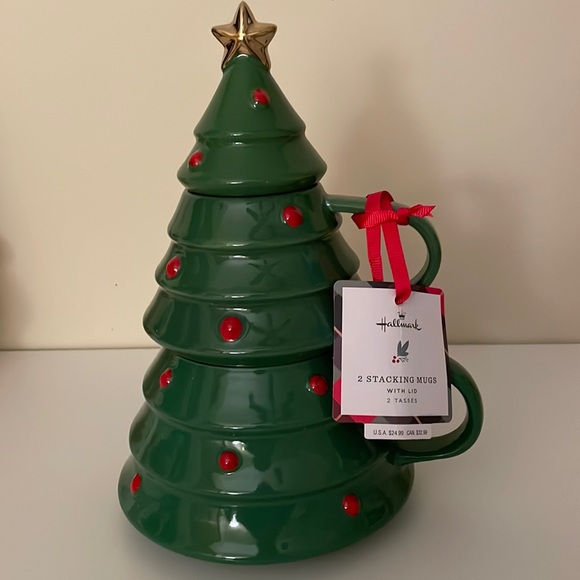 Hallmark | Holiday | New Stacking Mugs With Lids | Poshmark